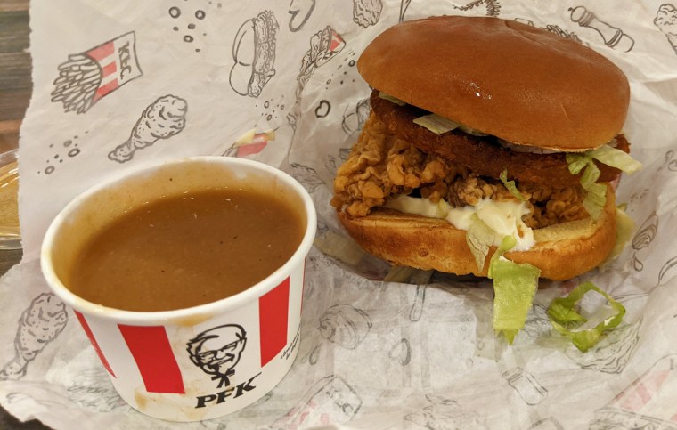 Gravy Lovers Sandwich at KFC – Michael Eats